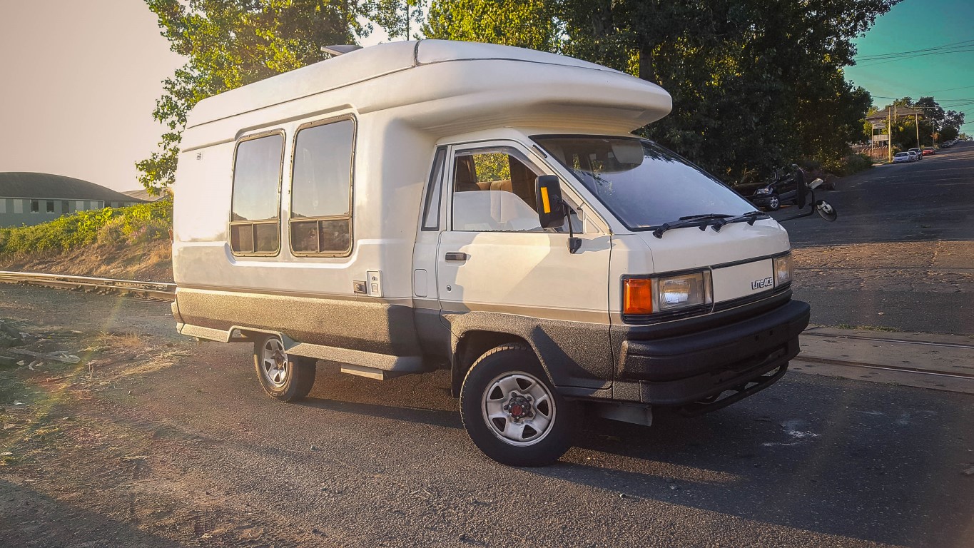 1991 Toyota Liteace Camper - OttoEx