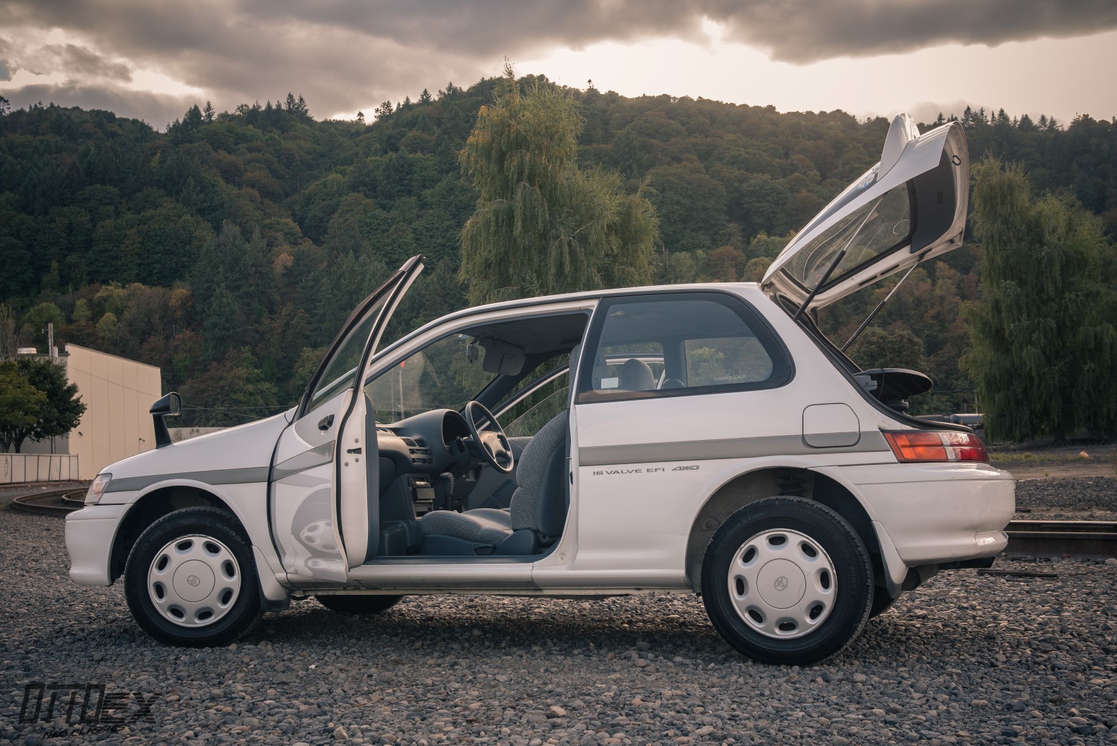 1993 Toyota Corolla II Hatchback - OttoEx