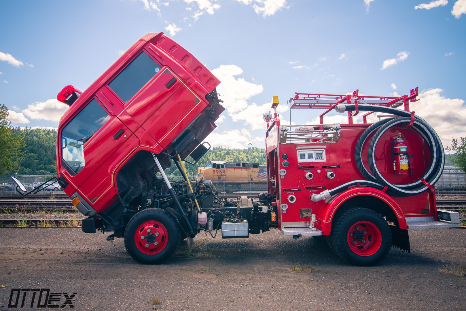 1994 Toyota Dyna Double Cab Fire Truck - OttoEx