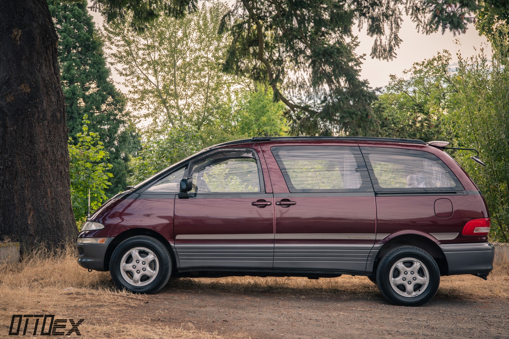 1992 Toyota Previa Emina Van - OttoEx