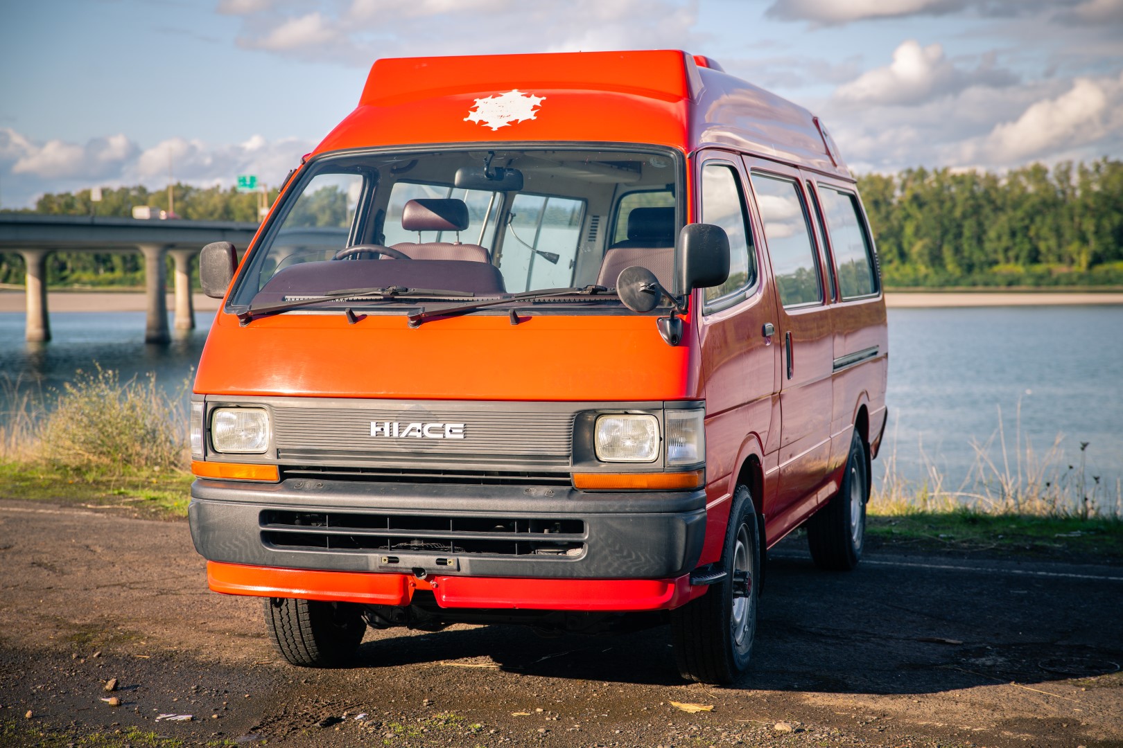 1992 Toyota Hiace Fire Ambulance - OttoEx